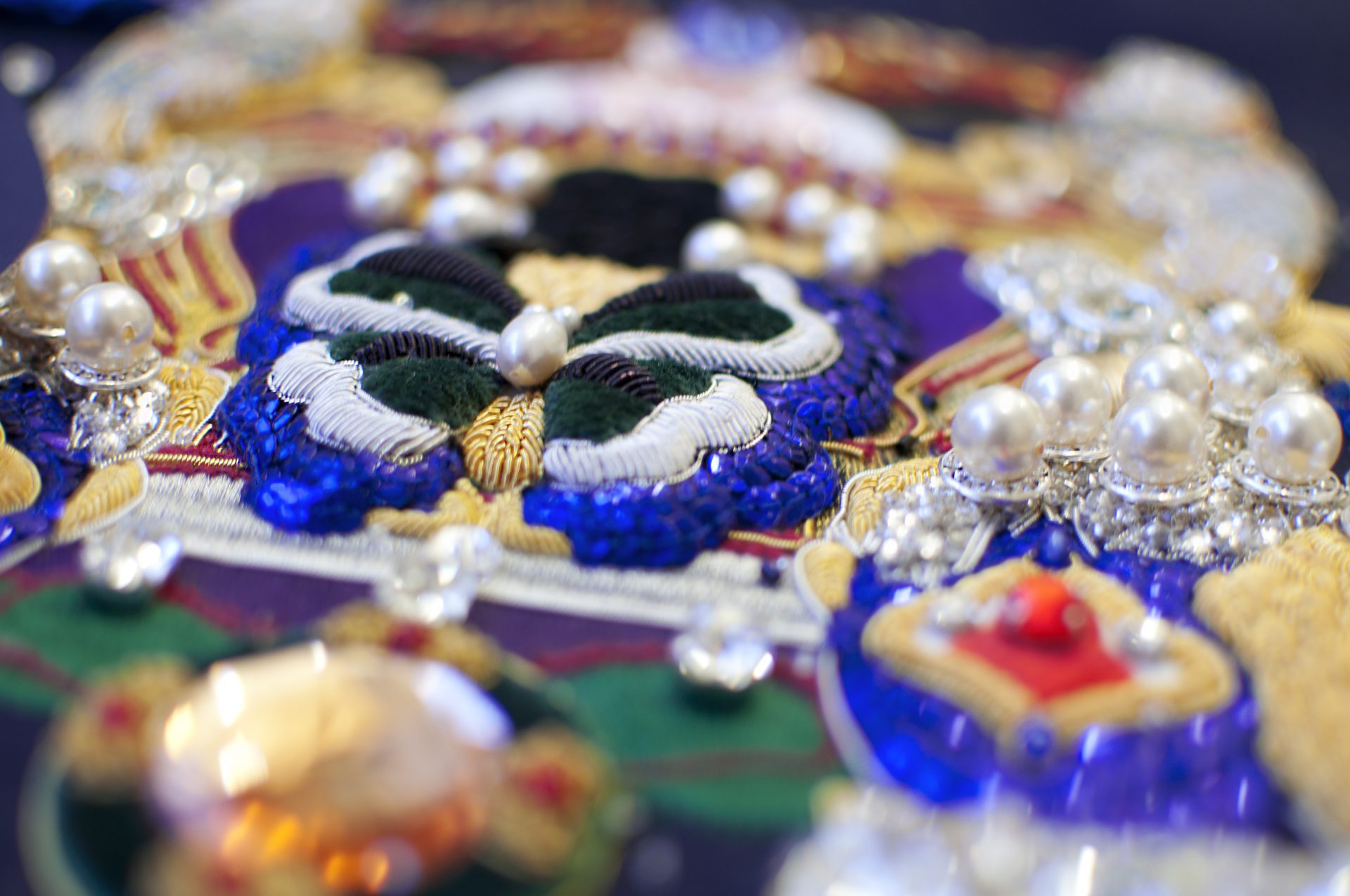 Ellen Anderton - Hand & Lock